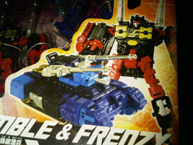 Transformers United Rumble and Frenzy Arrived – BattleGrip