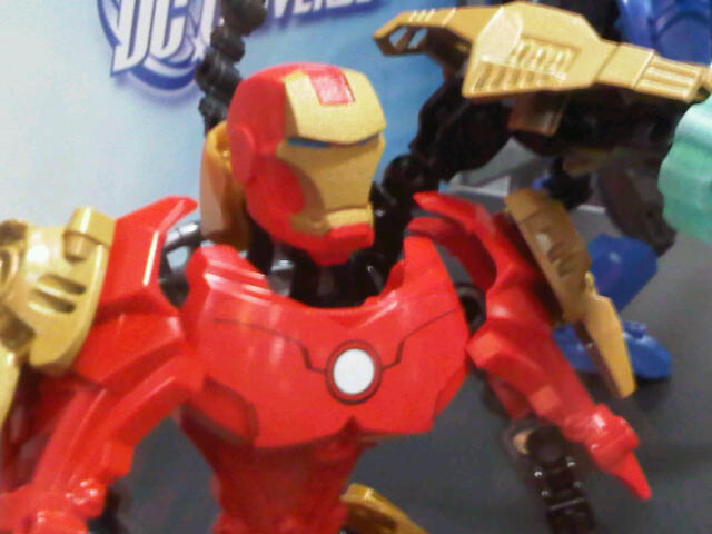 LEGO DC and Marvel Hero Factory – BattleGrip