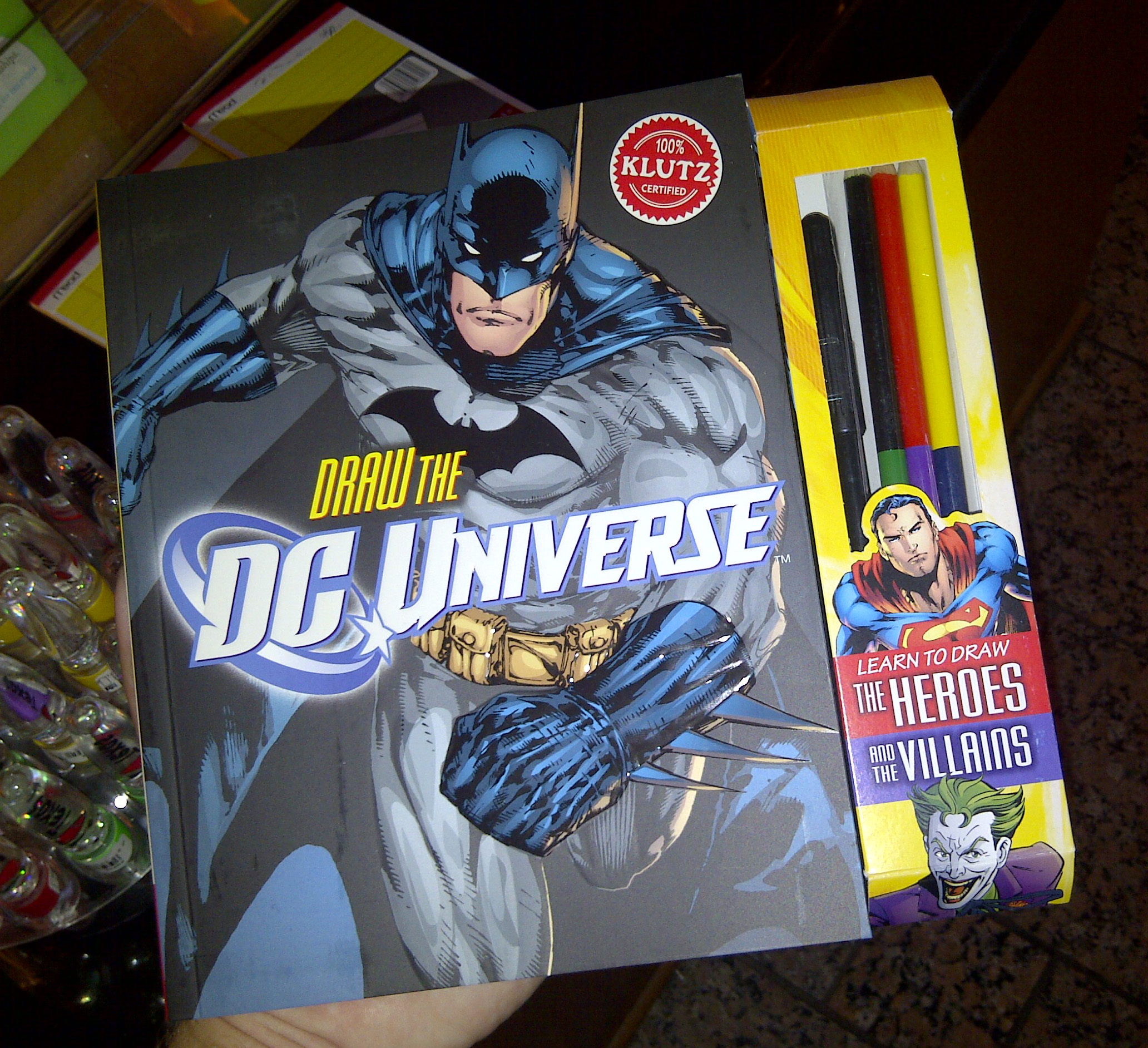 Draw the DC Universe Book – BattleGrip