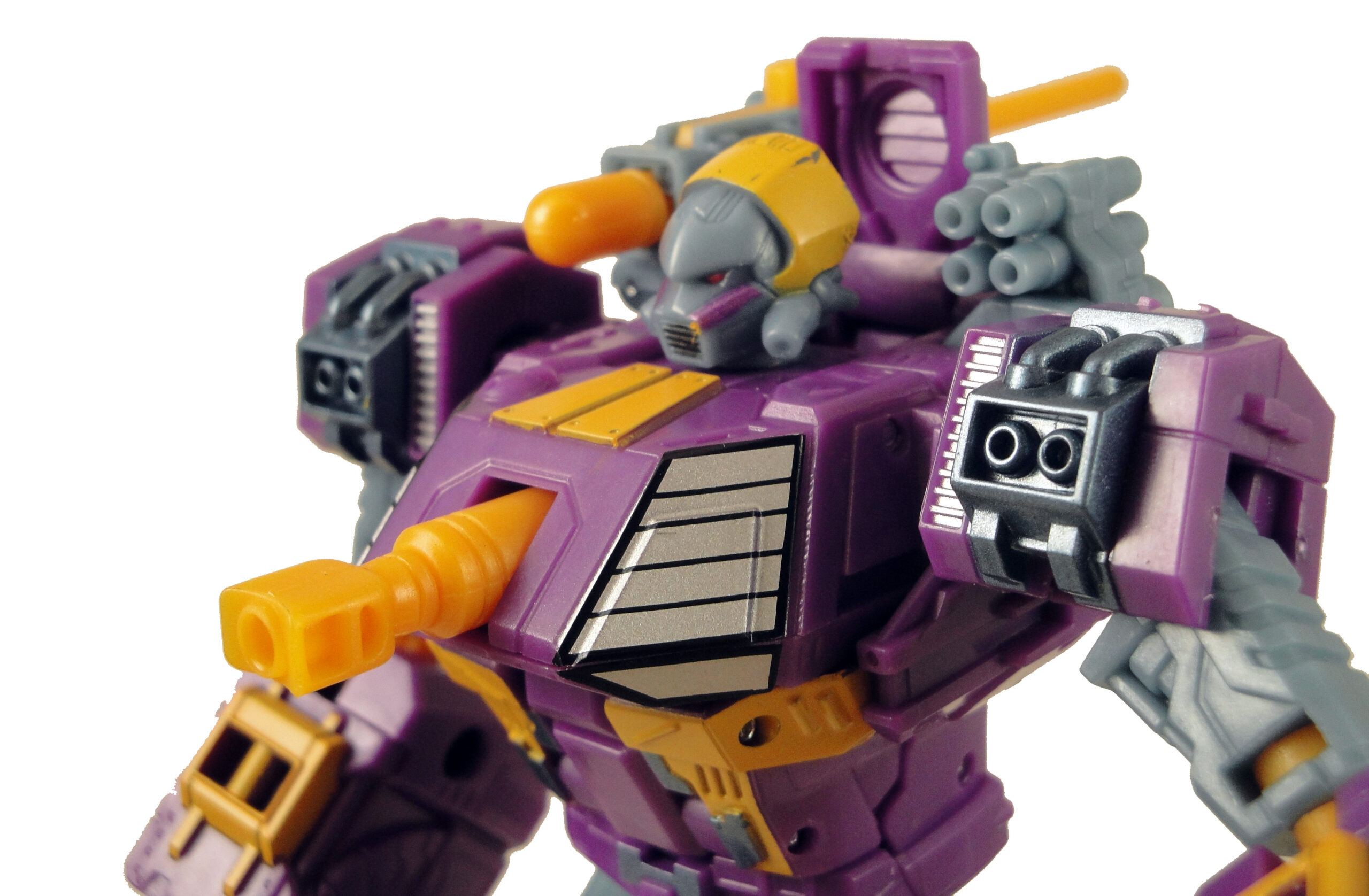 Quick Pics – Transformers Timelines Strika – BattleGrip